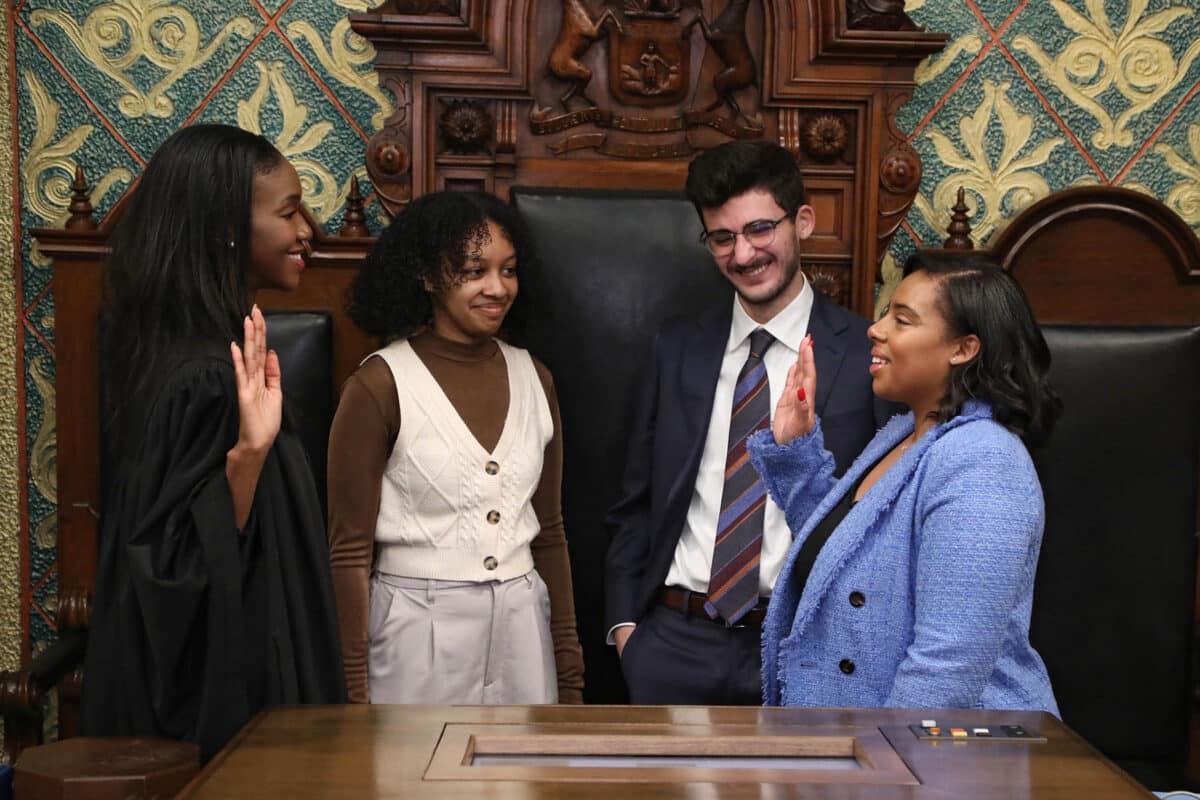 Grant Sworn In as Representative for House District 82 - Michigan House ...